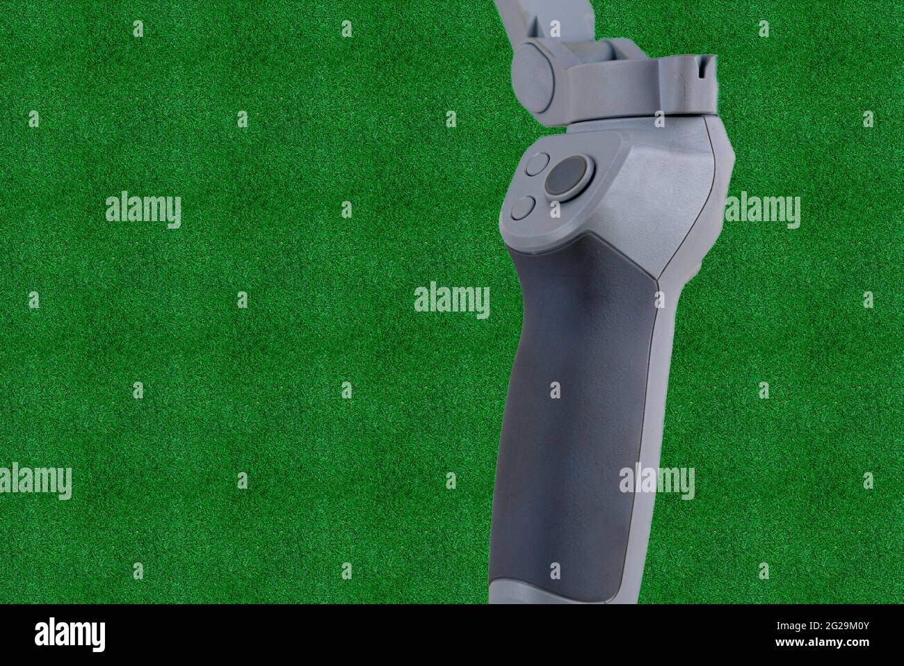 Image stabilizer gimbal for modern cell phones. Instrument for amateur ...