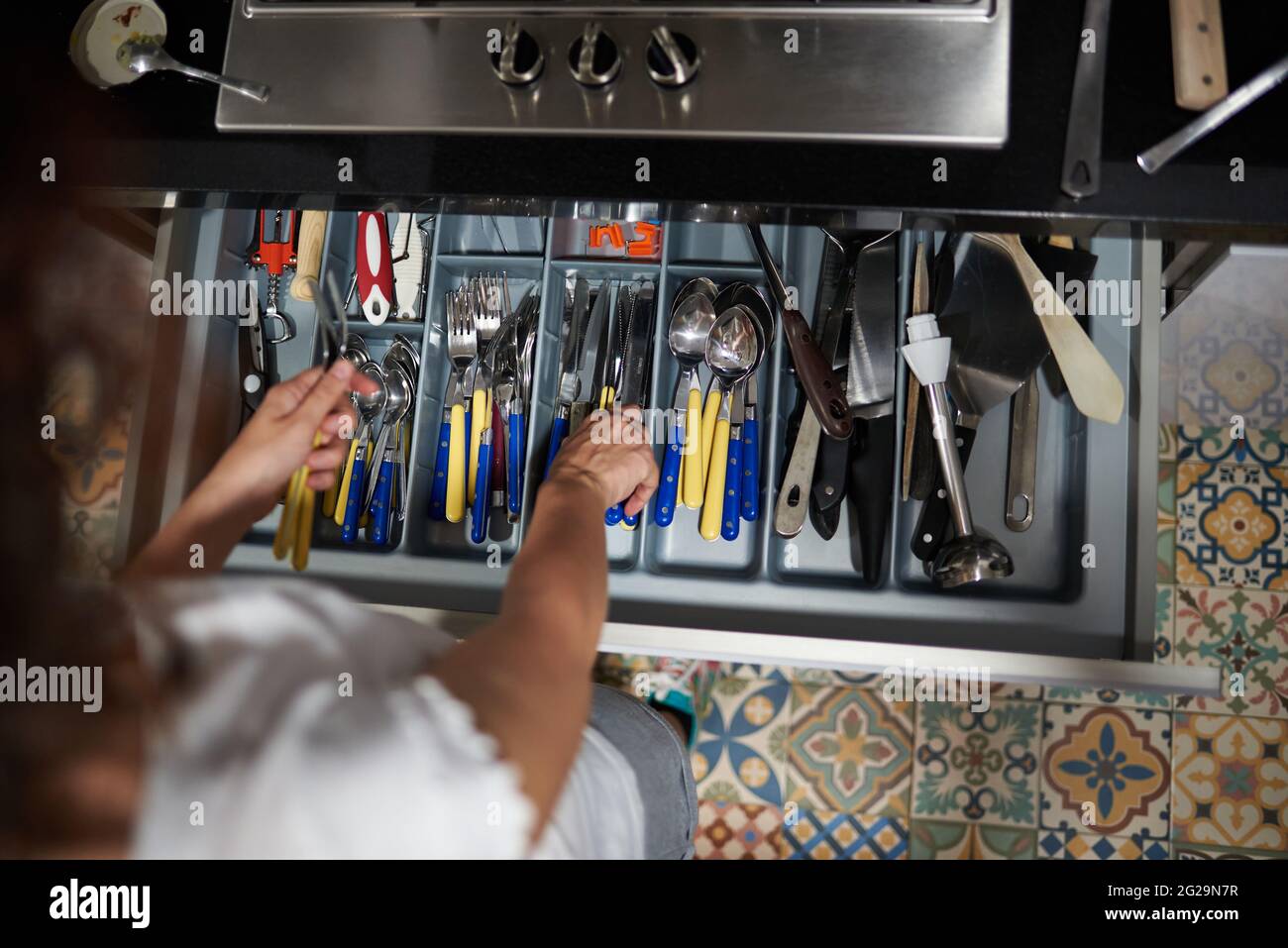 Drawer woman hi-res stock photography and images - Alamy