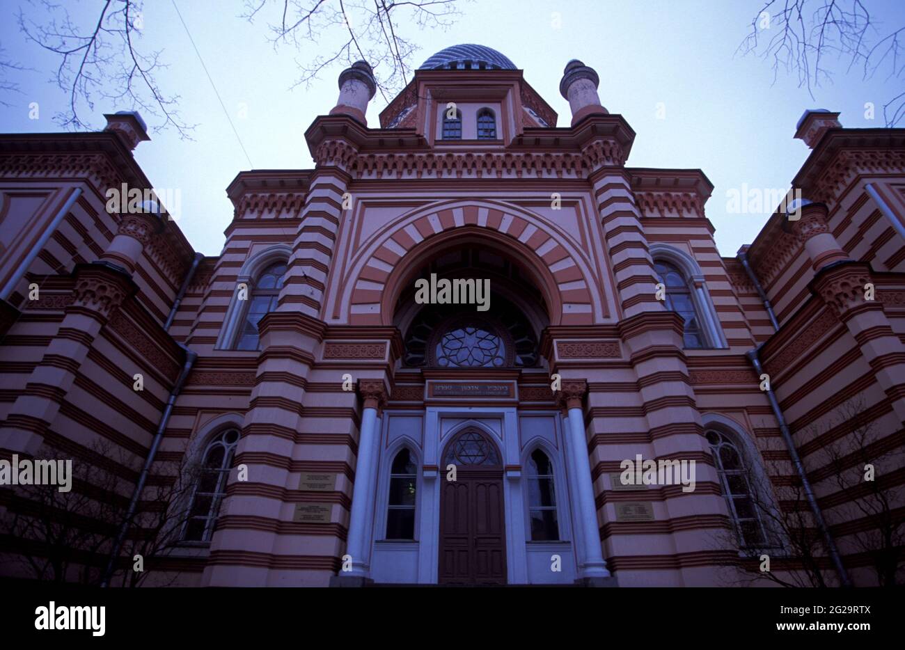 The facade of grand choral synagogue hi-res stock photography and ...