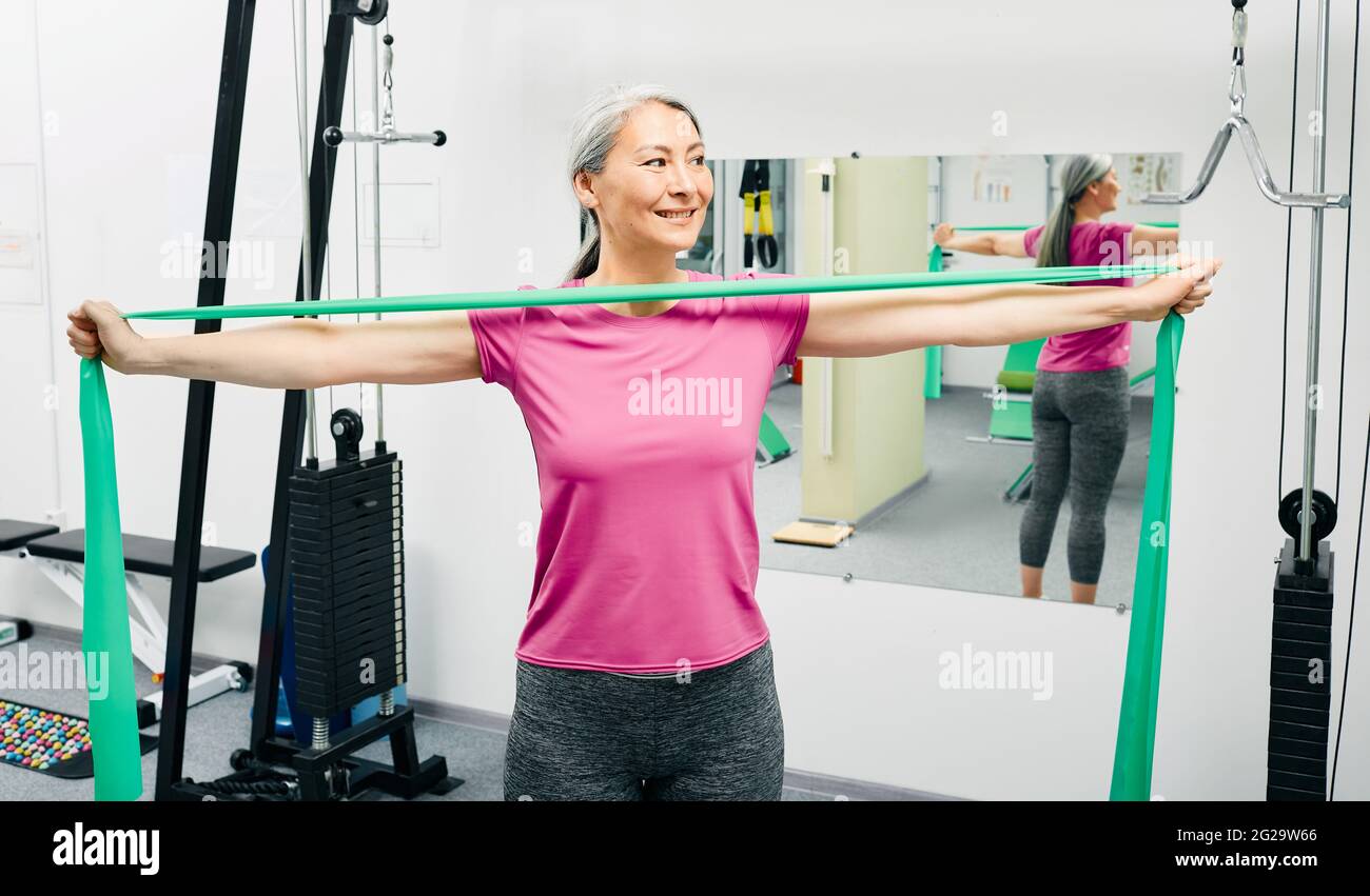 Resistance band hi-res stock photography and images - Alamy