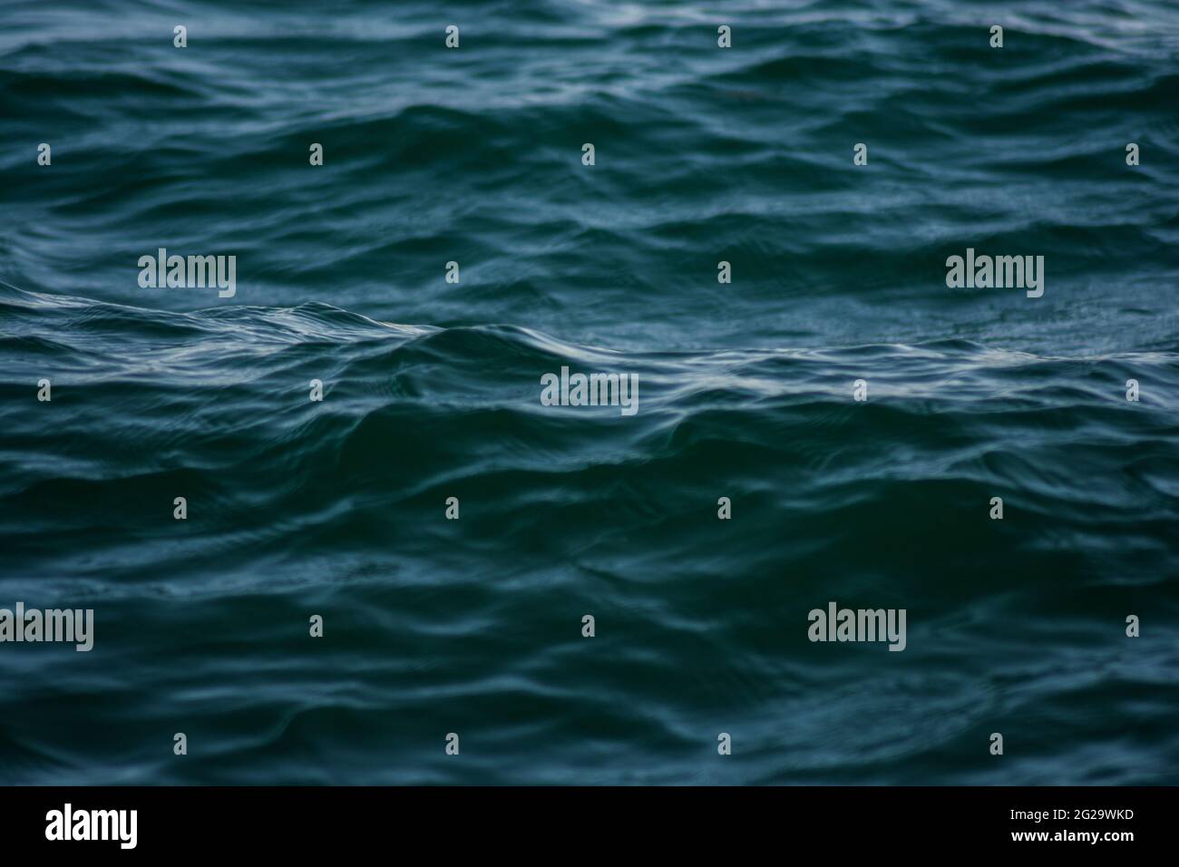 Deepwater deep blue water hi-res stock photography and images - Alamy