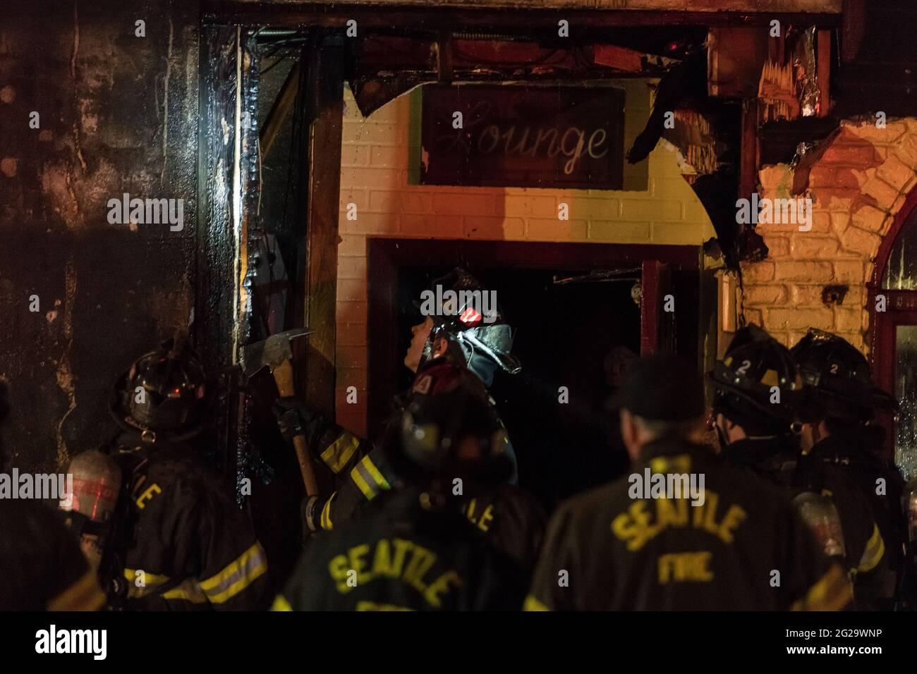 Seattle, USA. 18th Apr, 2021. Seattle Fire Department putting out ...