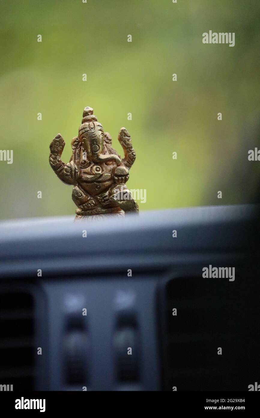 Lord ganesha hi-res stock photography and images - Alamy