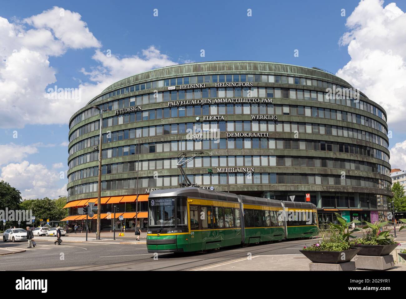 "Circle-house" building in Kallio district in Helsinki Stock Photo - Alamy