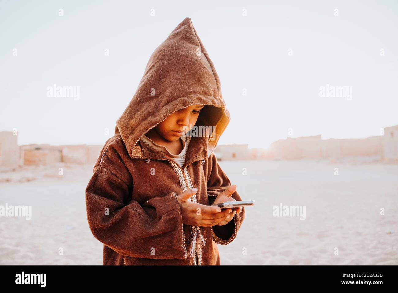 African side view kid hi-res stock photography and images - Alamy
