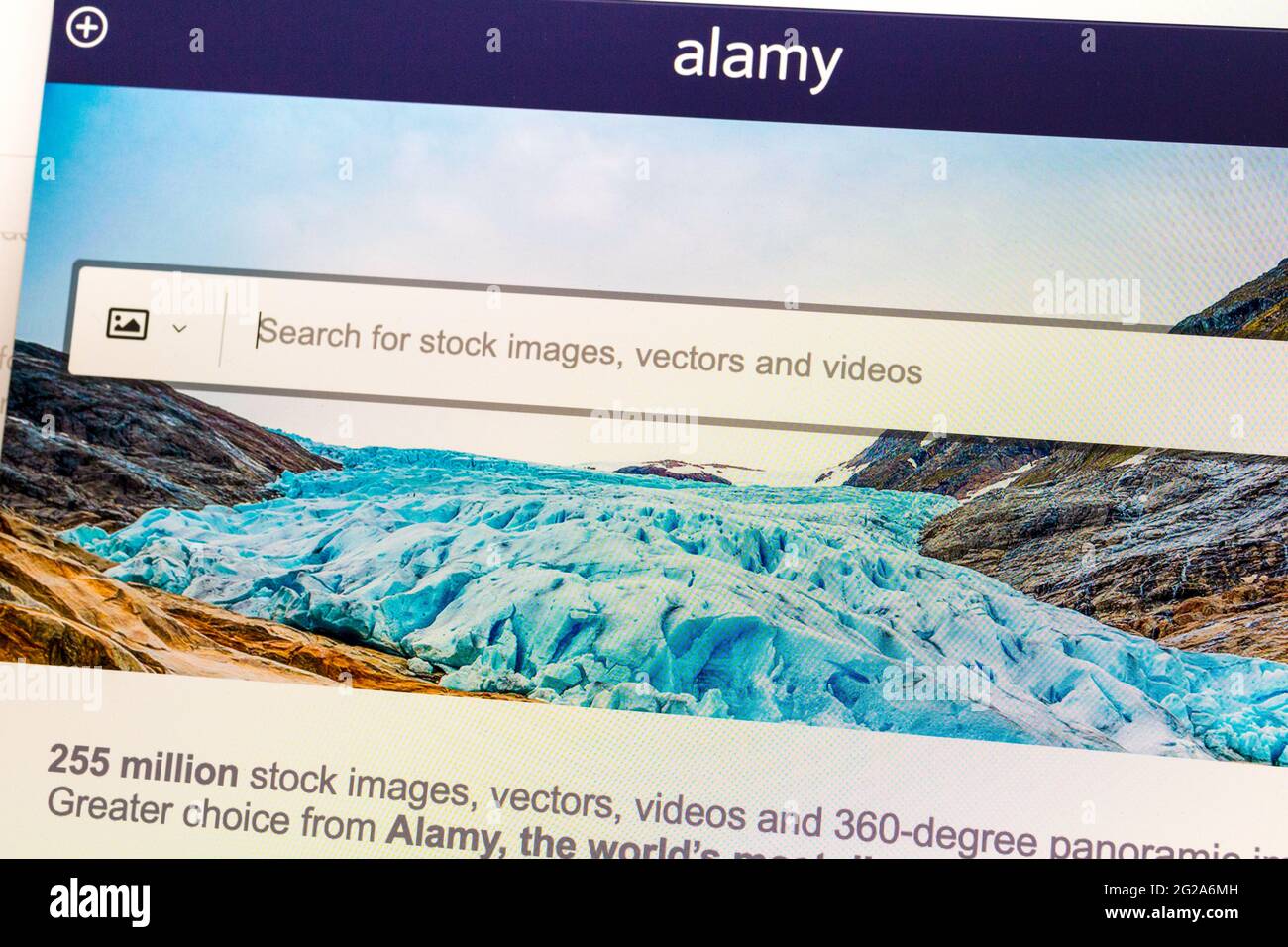 Alamy British stock photo library website on computer screen, 2021 ...