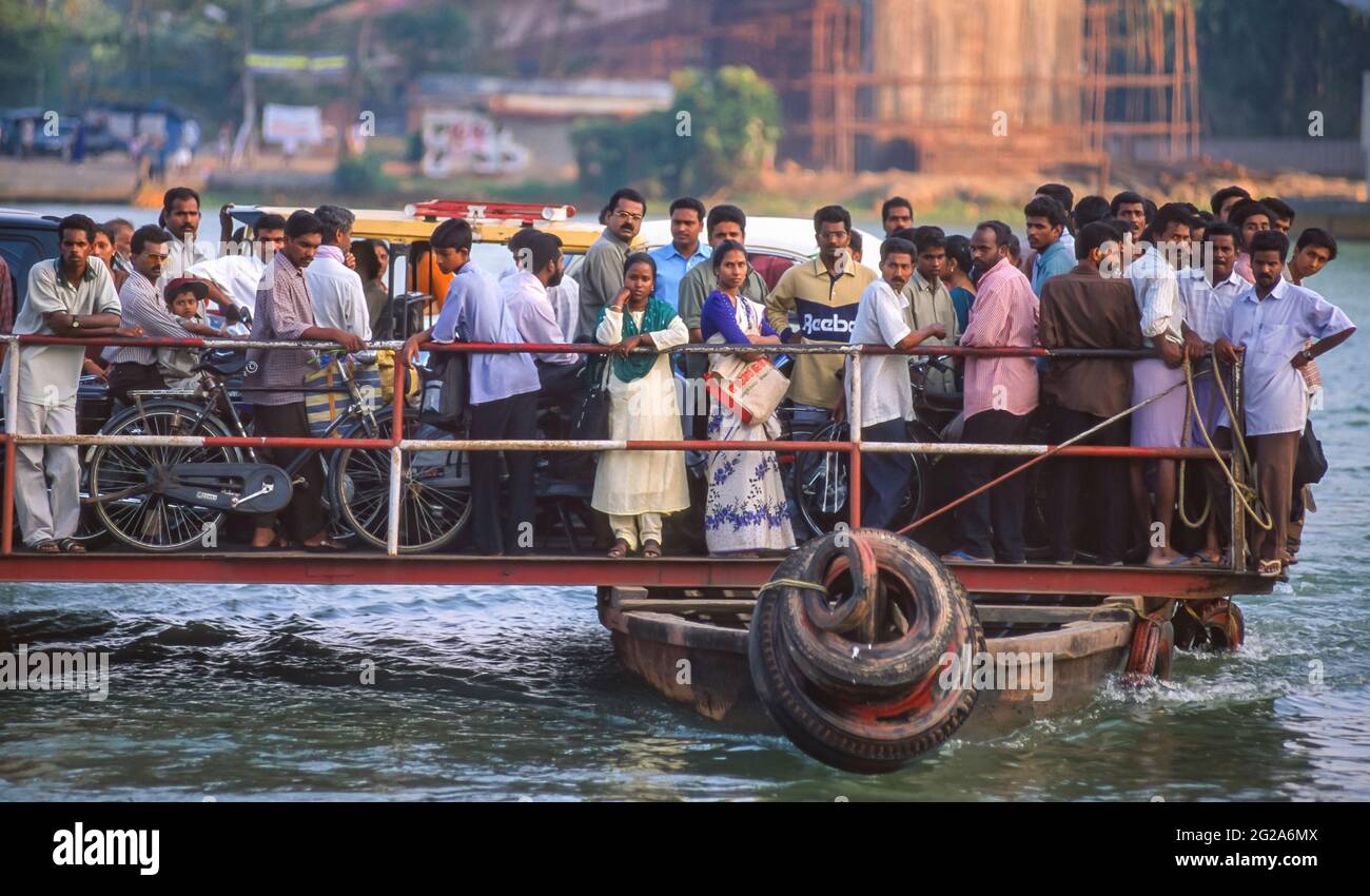 Crowded ferry india hi-res stock photography and images - Alamy