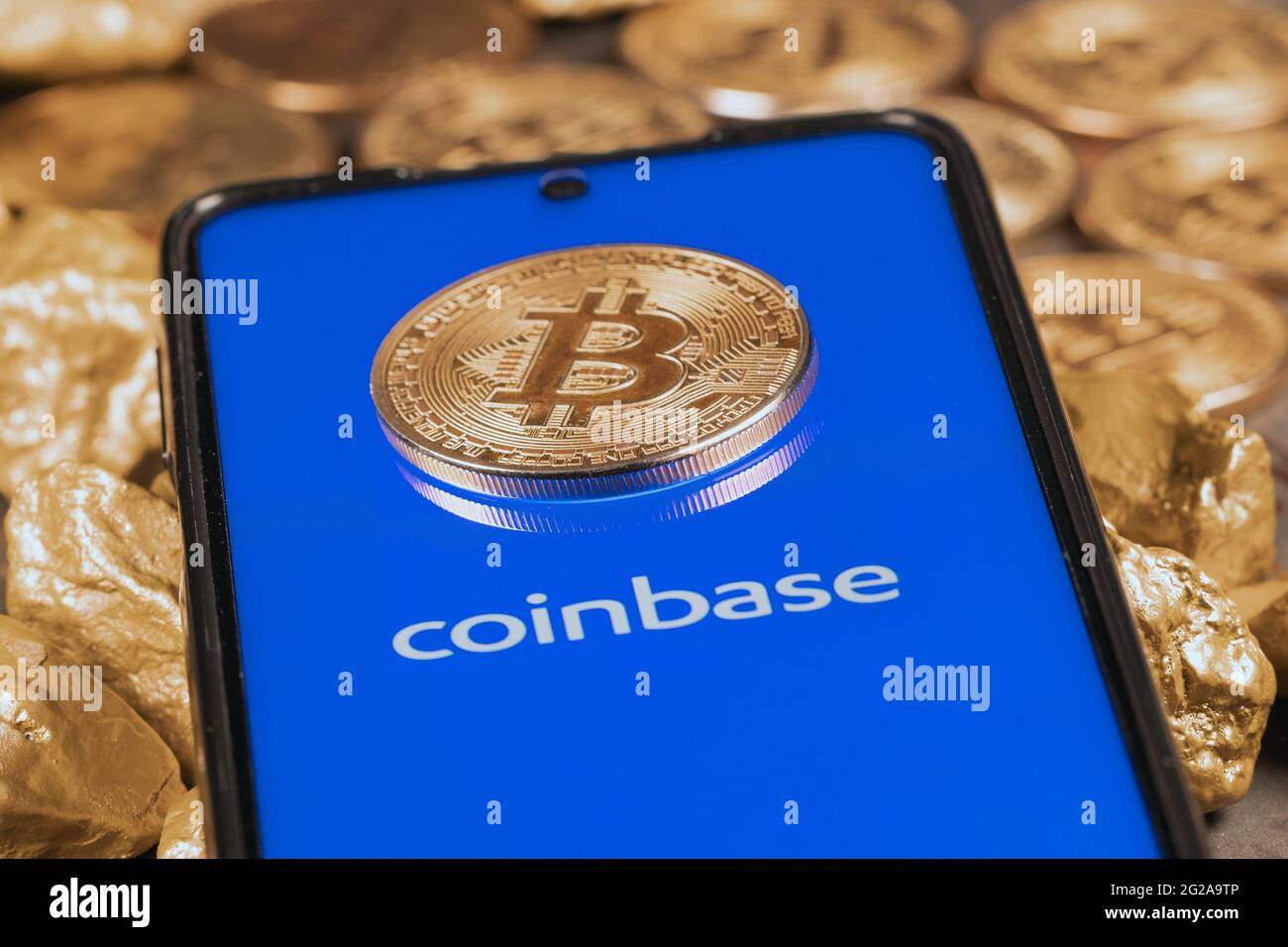 Coinbase hi-res stock photography and images - Alamy