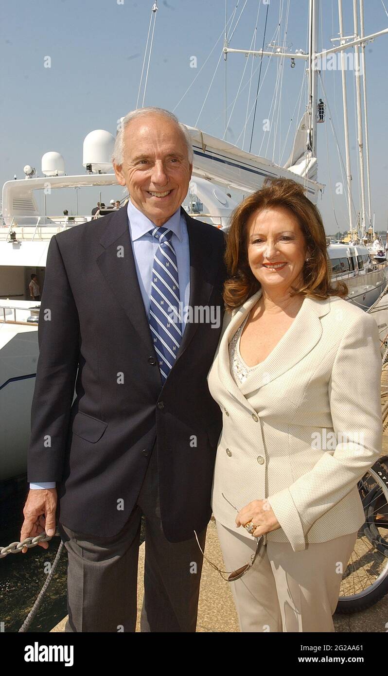 JOE AND LUCIANA VITTORIA OWNERS OF MIRABELLA V THE WORLD LARGEST SINGLE ...