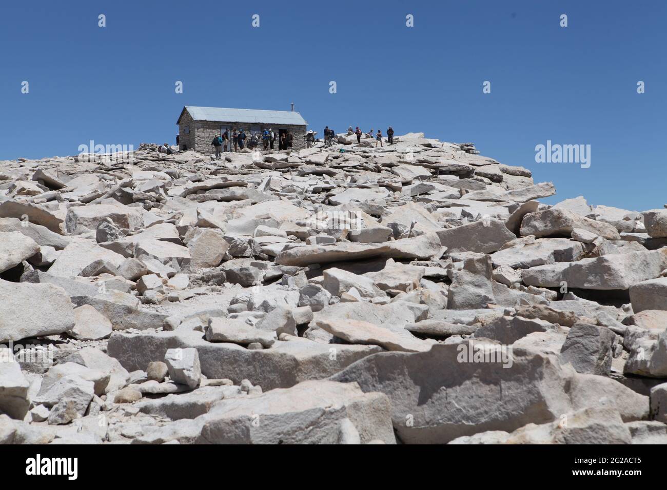 Mount Whitney Summit Shelter
