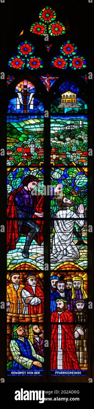 Vienna austria stained glass window hi-res stock photography and images ...