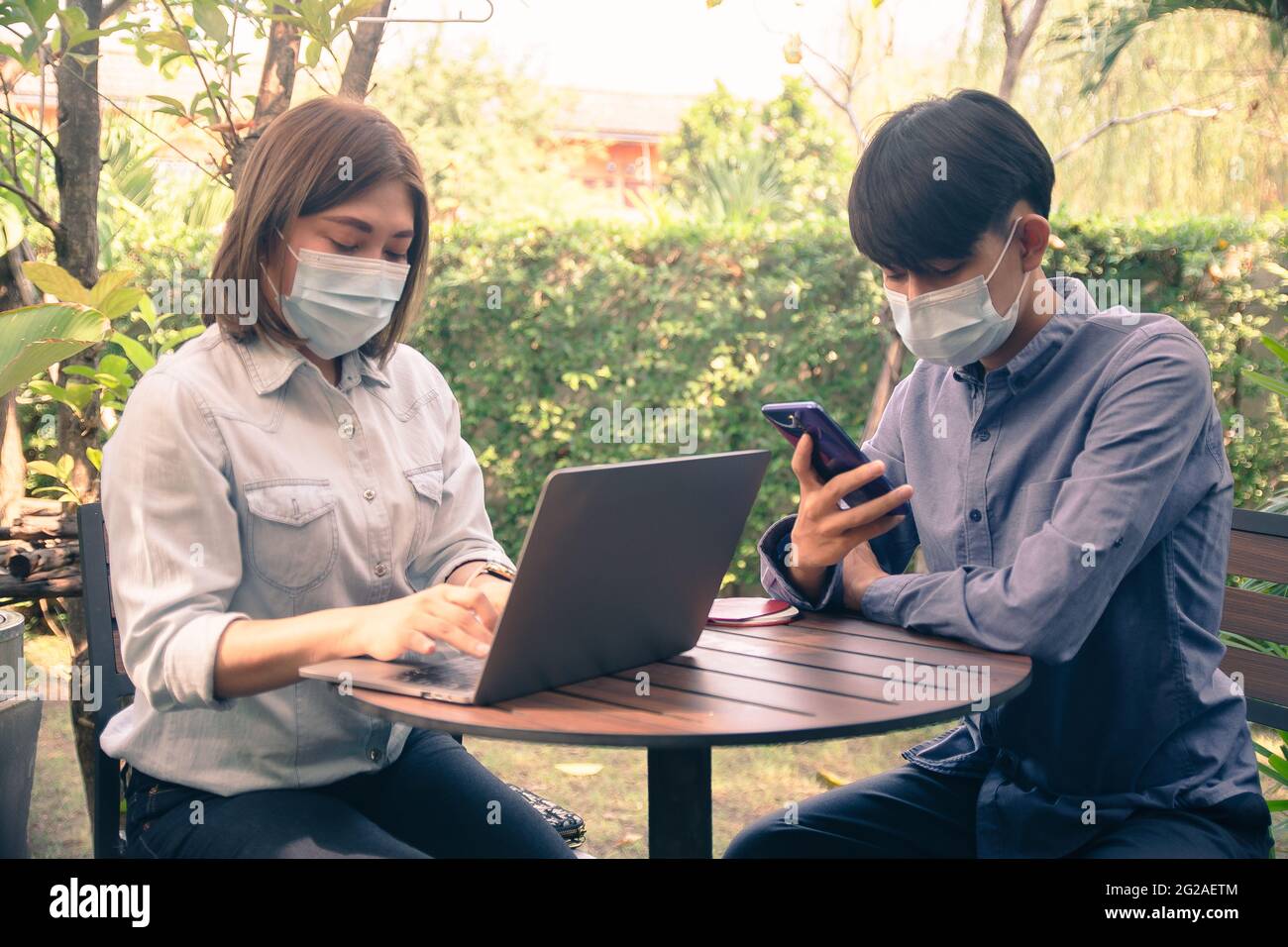 People working job hi-res stock photography and images - Alamy