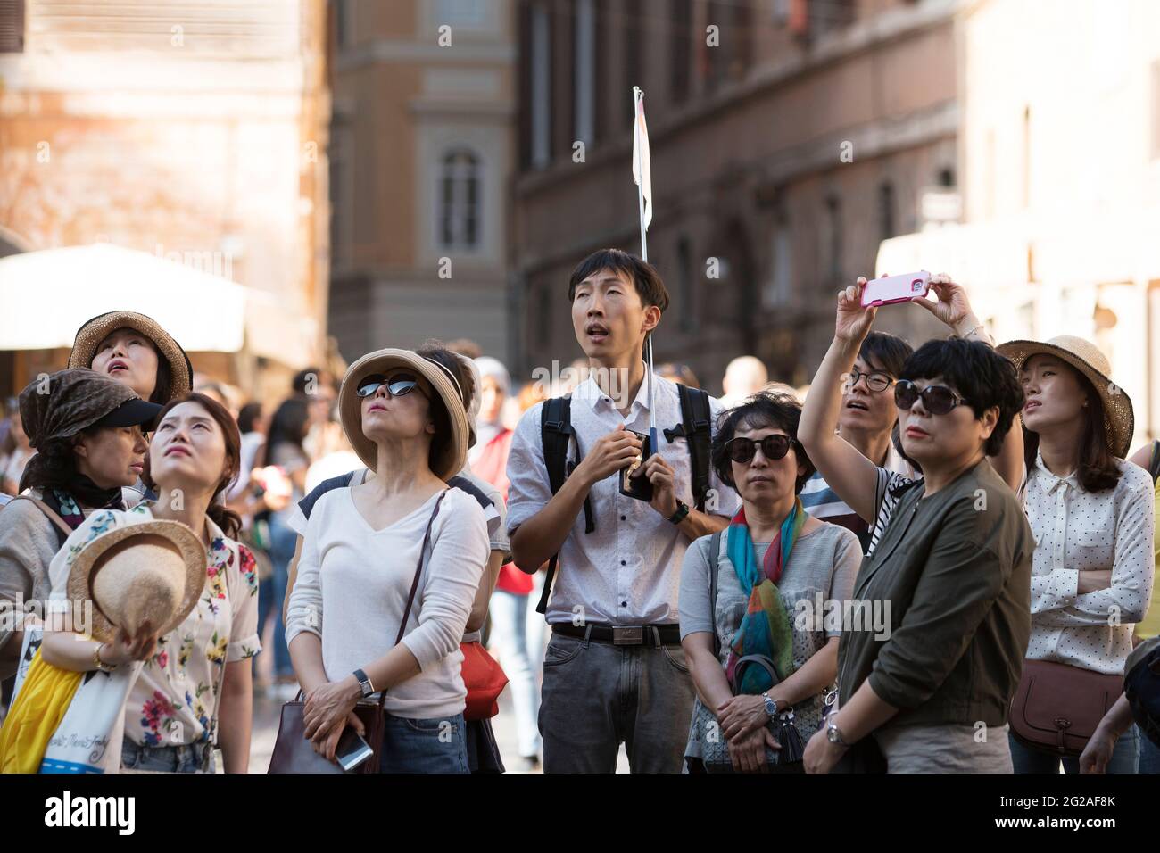 Asian tourist in italy hi-res stock photography and images - Alamy