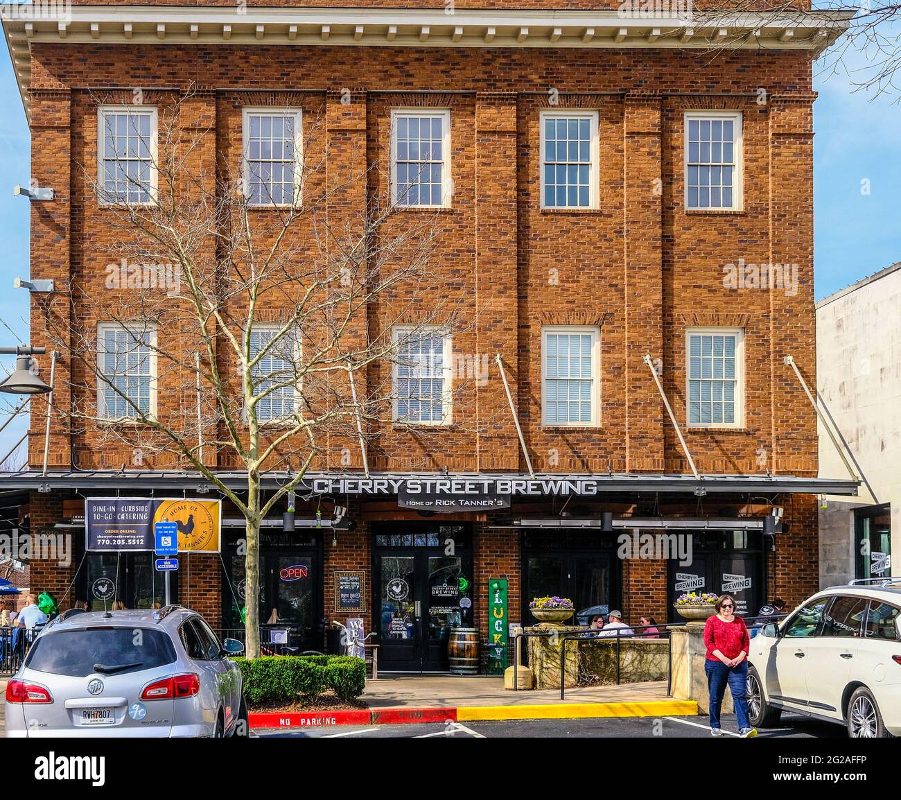 Cherry street hi-res stock photography and images - Alamy