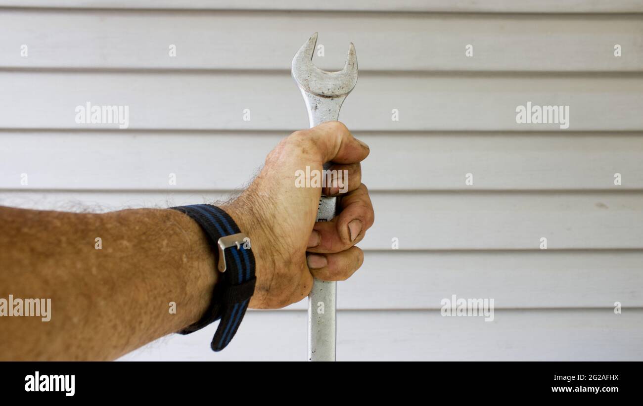 Handle human skill hi-res stock photography and images - Alamy