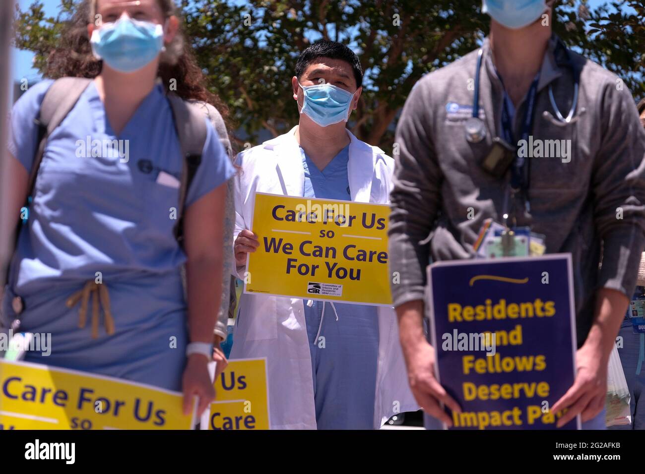 Los Angeles, California, USA. 9th June, 2021. Resident physicians take ...