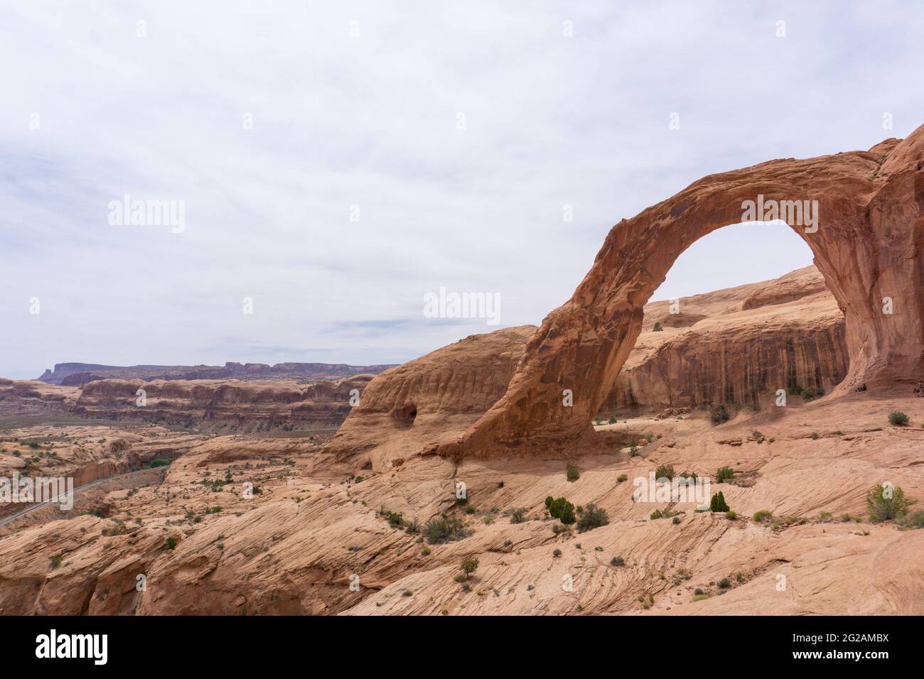 Corona arch hiking trail hi-res stock photography and images - Alamy