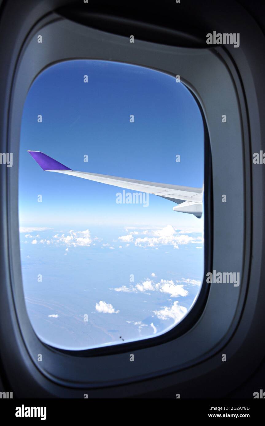 Airplane window view of earth hi-res stock photography and images - Alamy