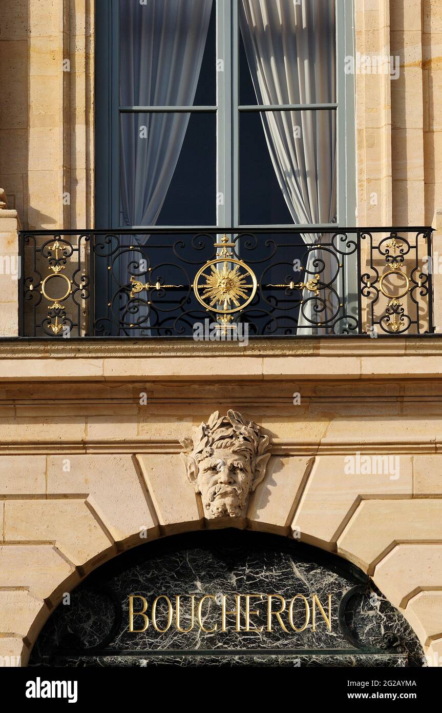 Boucheron at place vendome hi-res stock photography and images - Alamy