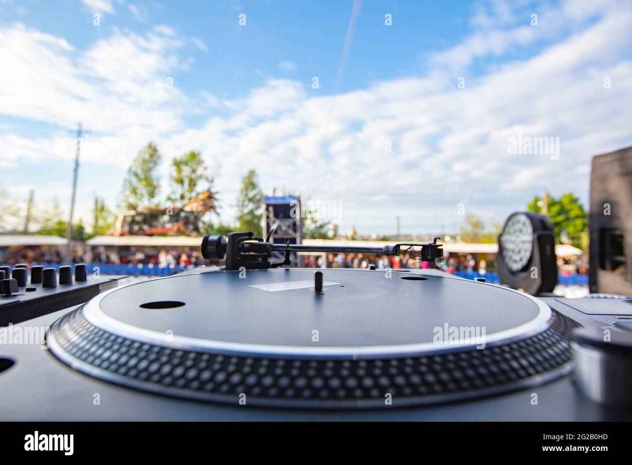 Concert phonograph hi-res stock photography and images - Alamy