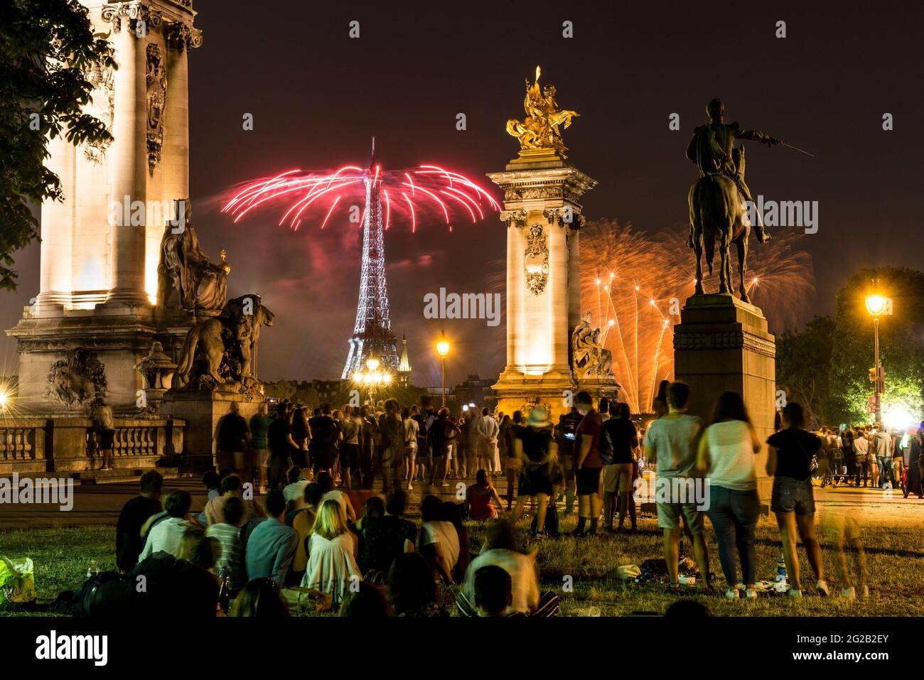 FRANCE. PARIS (7TH DISTRICT). FIREWORKS AT THE EIFFEL TOWER (CREATION ...