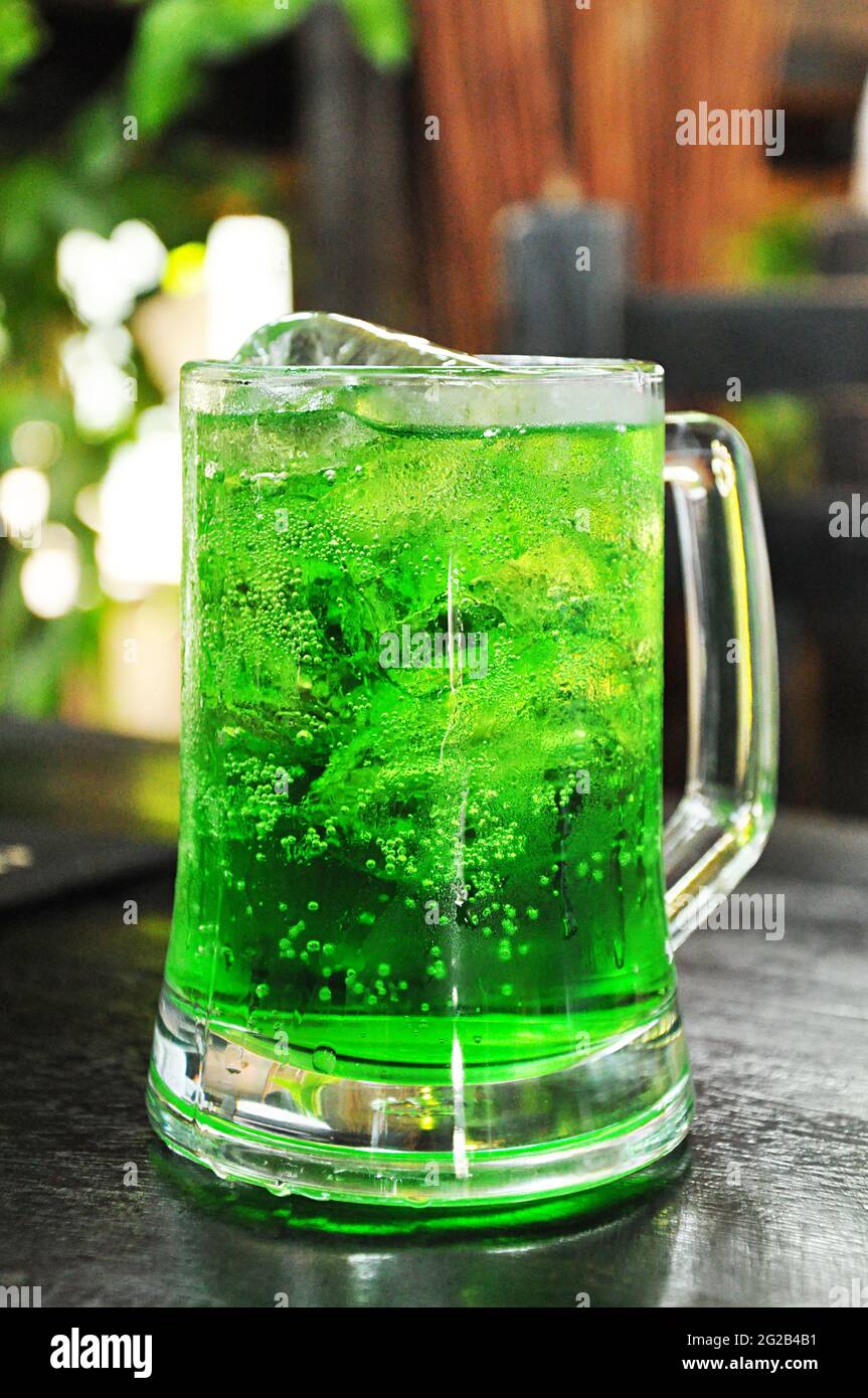 Carbonated cube hi-res stock photography and images - Alamy