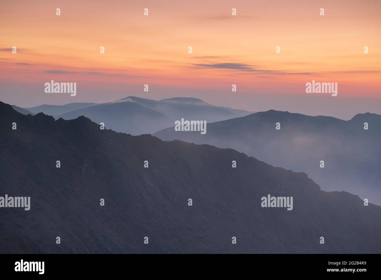 Summer sunrise from Snowdon massif, Wales Stock Photo - Alamy