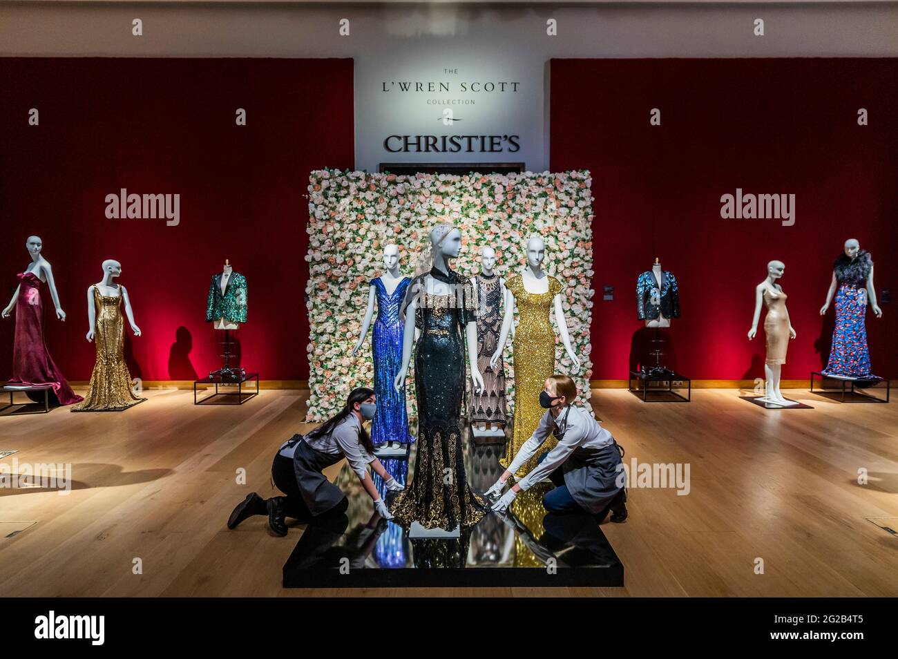 Daphne guinness daphne guinness collection hi-res stock photography and ...