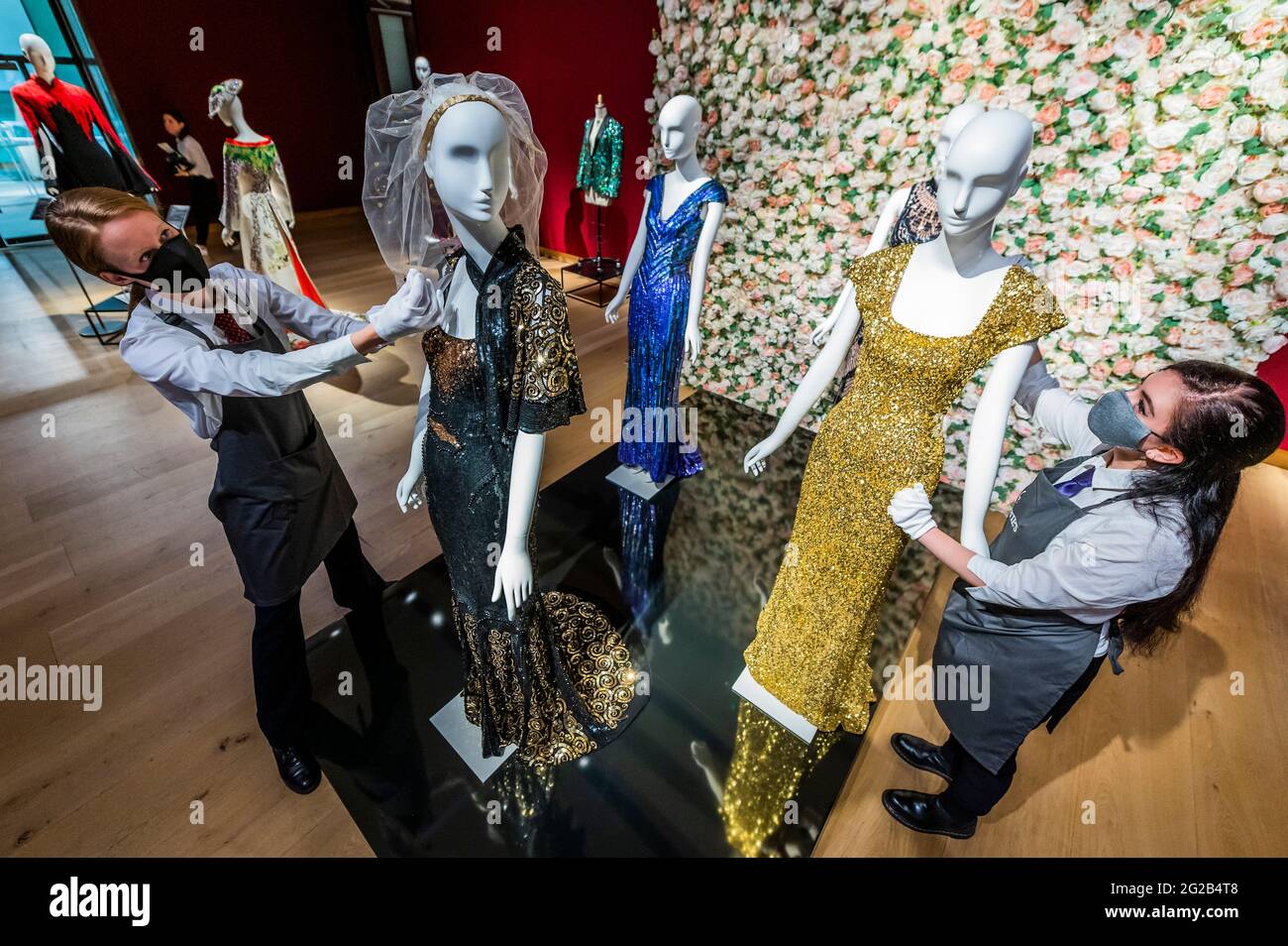 Daphne guinness daphne guinness collection hi-res stock photography and ...