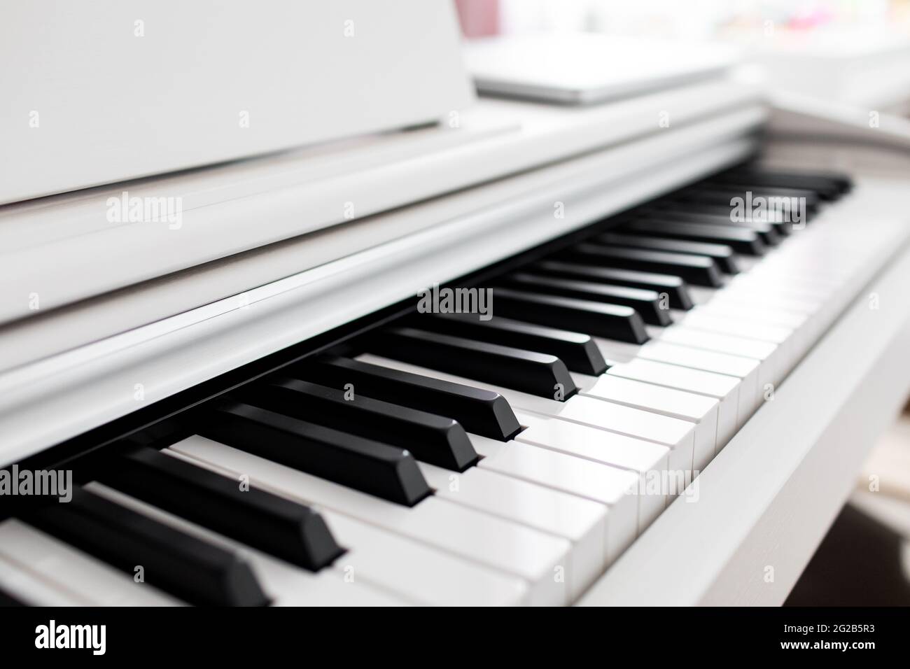 Clavier musical hi-res stock photography and images - Alamy