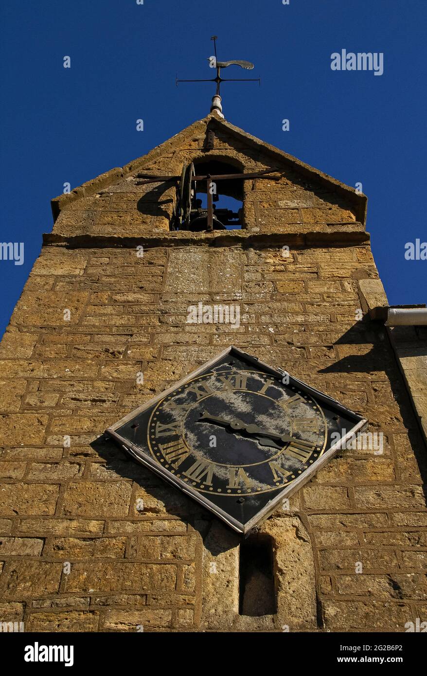 17th century wooden clock face hi-res stock photography and images - Alamy