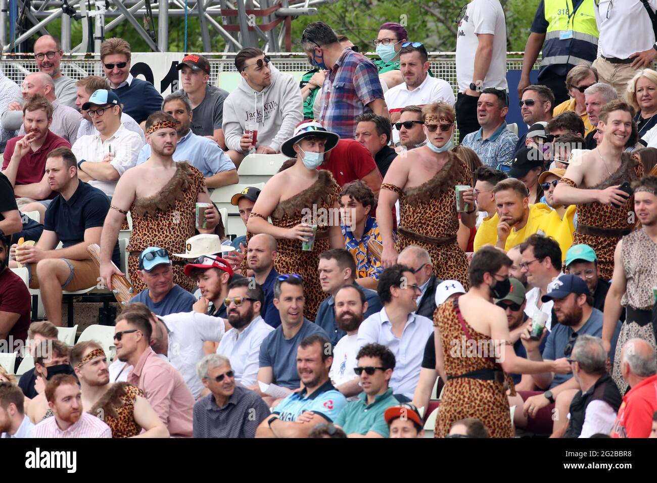 Fancy dress cricket hi-res stock photography and images - Alamy