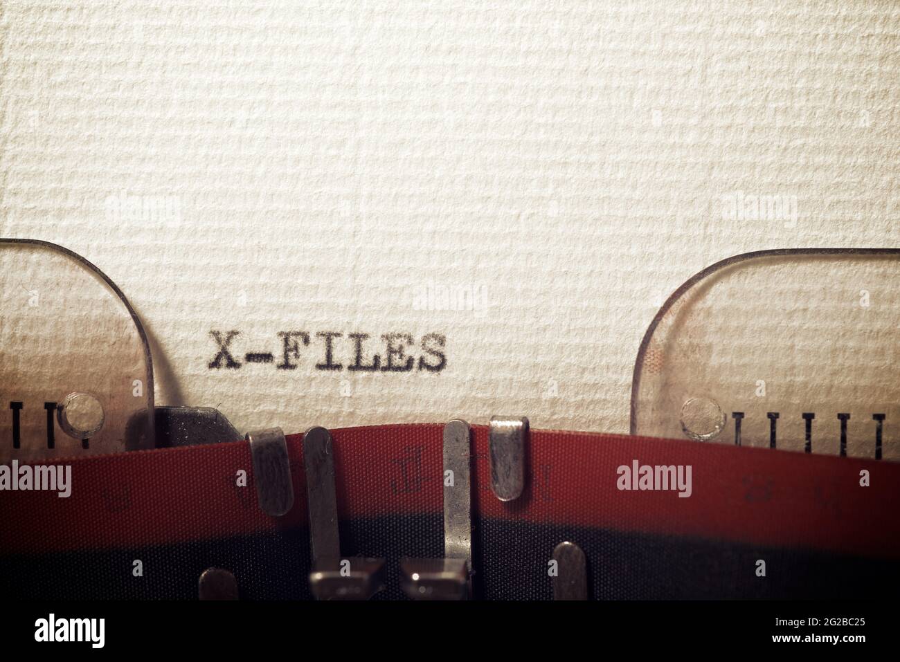 The word x-files written with a typewriter Stock Photo - Alamy