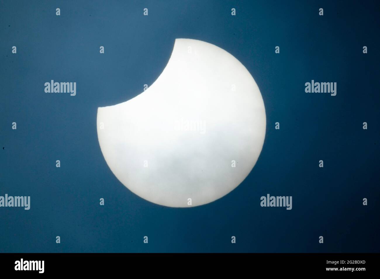 June 2021 partial solar eclipse hi-res stock photography and images - Alamy