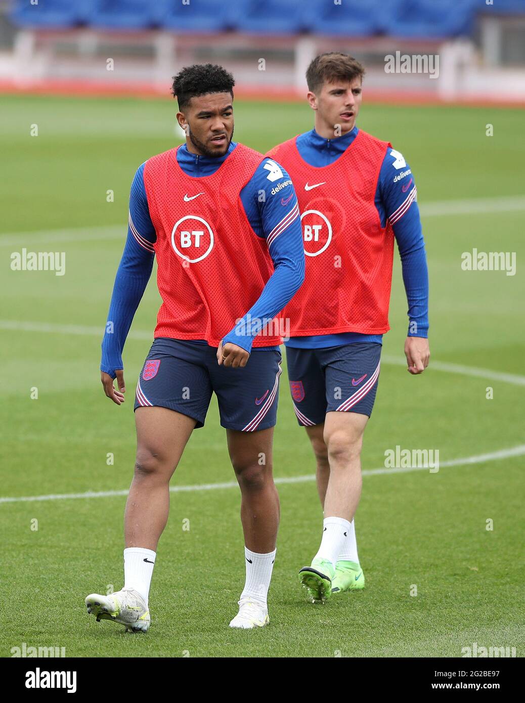 Reece james mason mount hi-res stock photography and images - Alamy