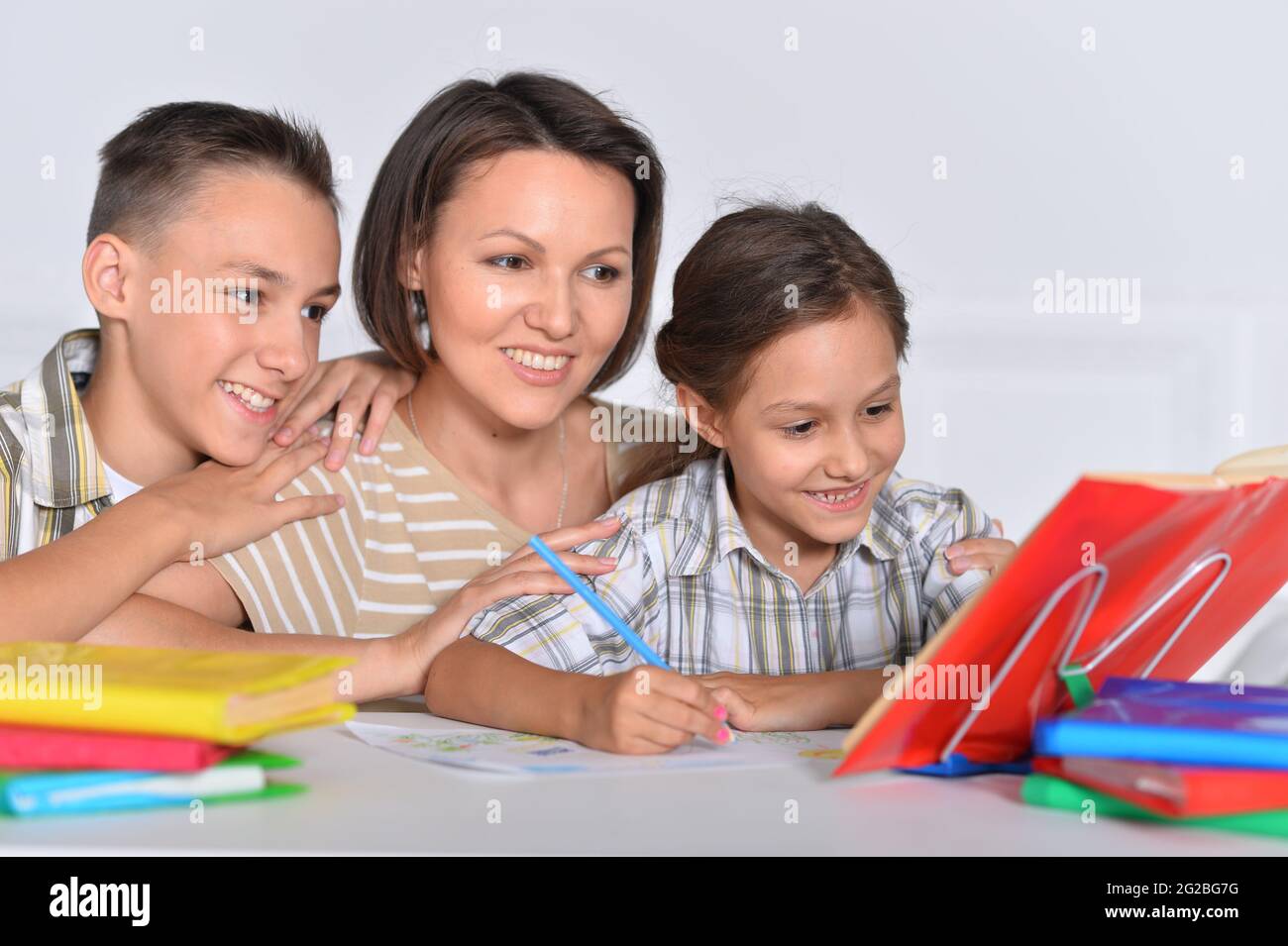 Children help adult hi-res stock photography and images - Alamy