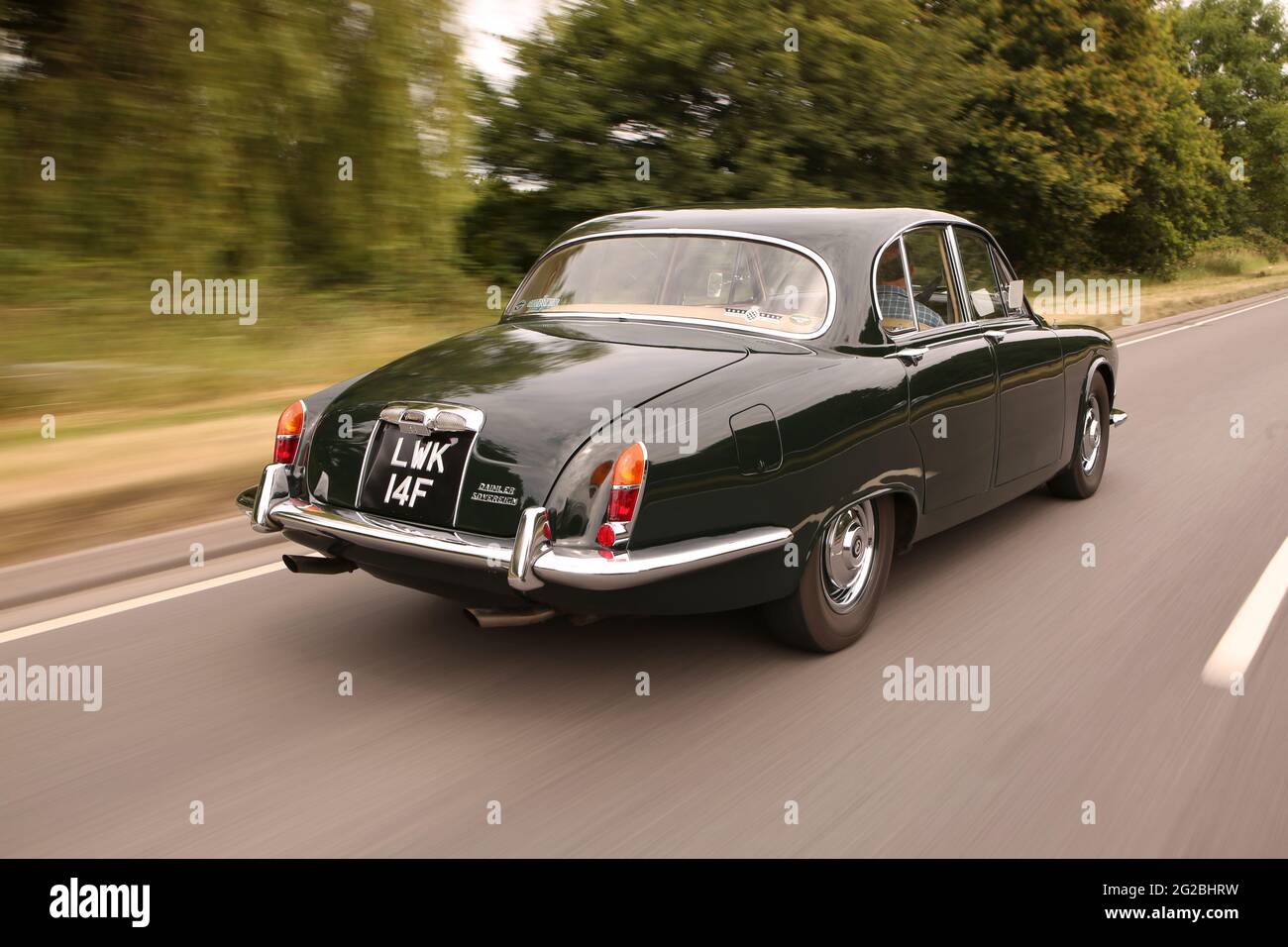 British saloon car hi-res stock photography and images - Alamy