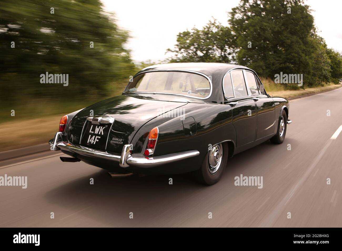 British saloon car hi-res stock photography and images - Alamy