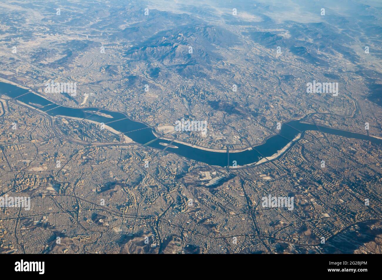 Aerial view of the Han River intersecting the city of Seoul Stock Photo ...