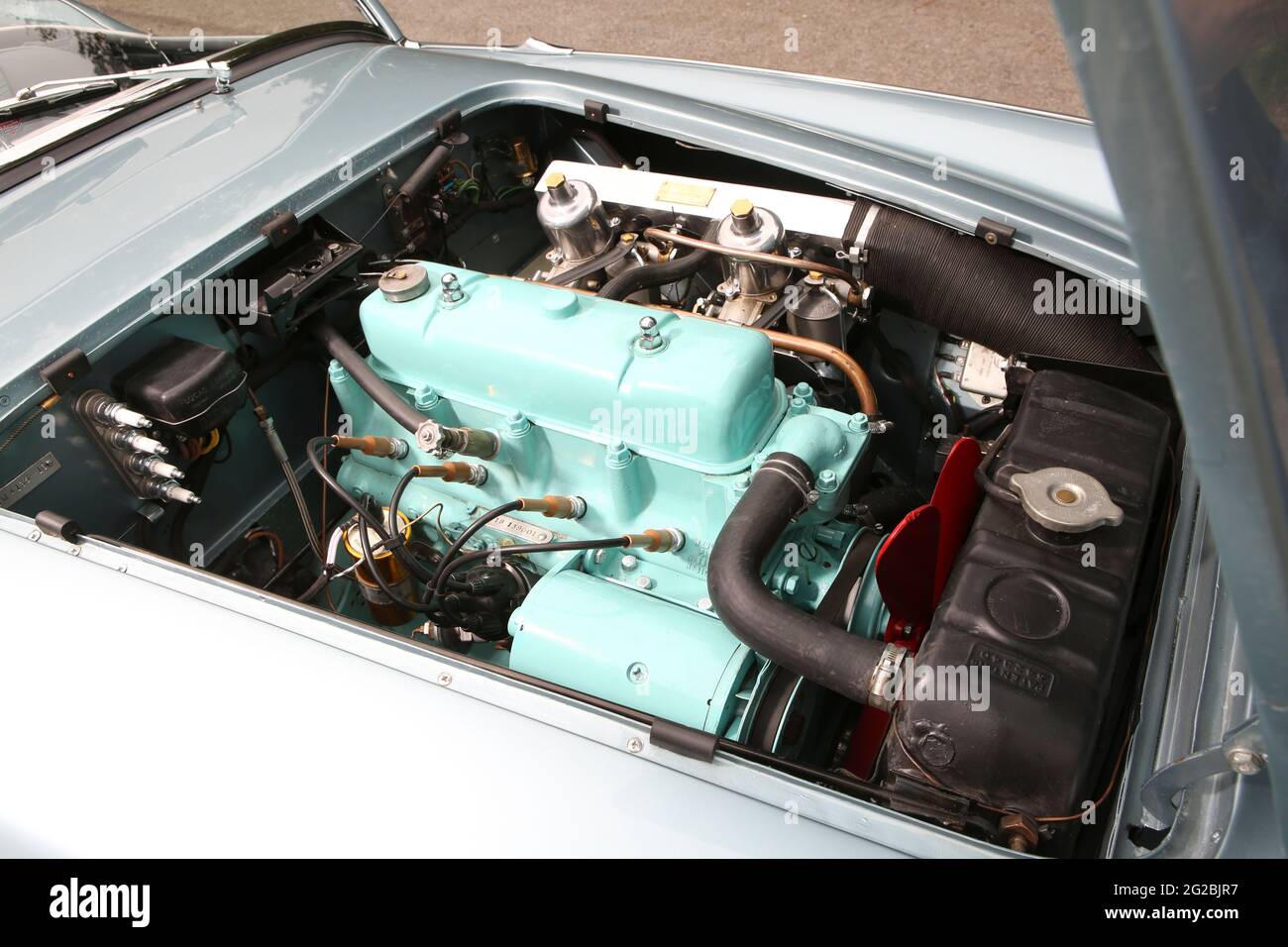 Austin healey engine hi-res stock photography and images - Alamy