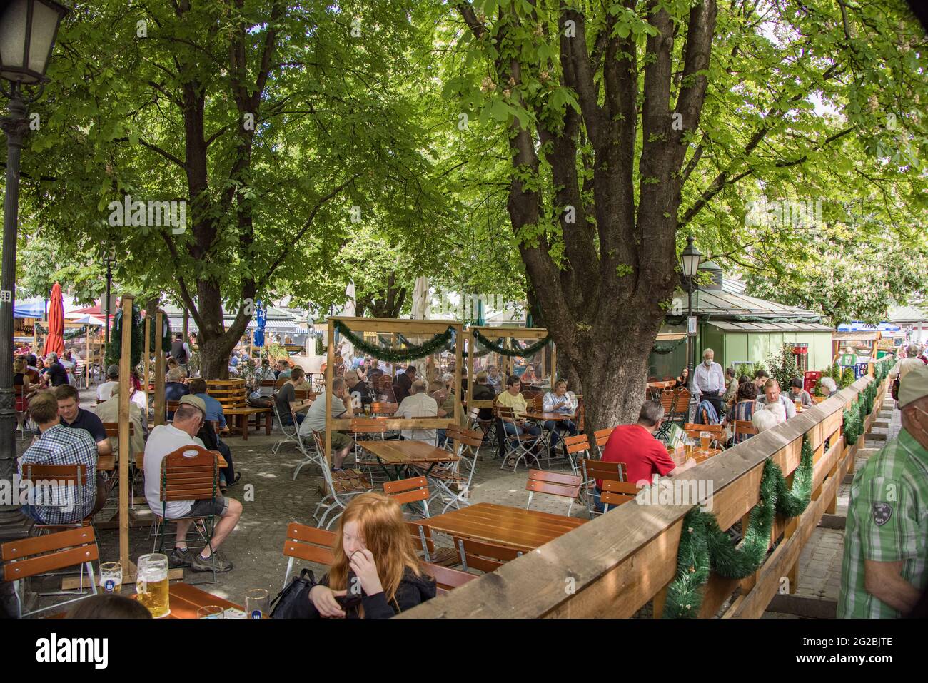 2021 bavarian beer garden hi-res stock photography and images - Alamy