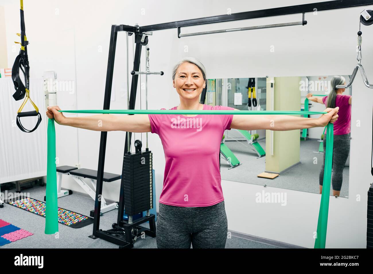 Rehab exercises hi-res stock photography and images - Alamy