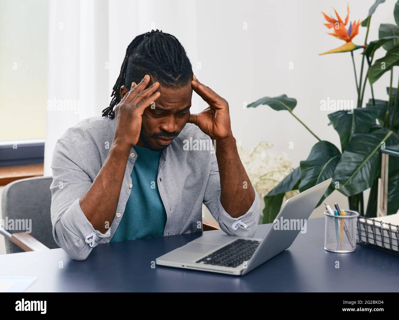 Remote work stress hi-res stock photography and images - Alamy