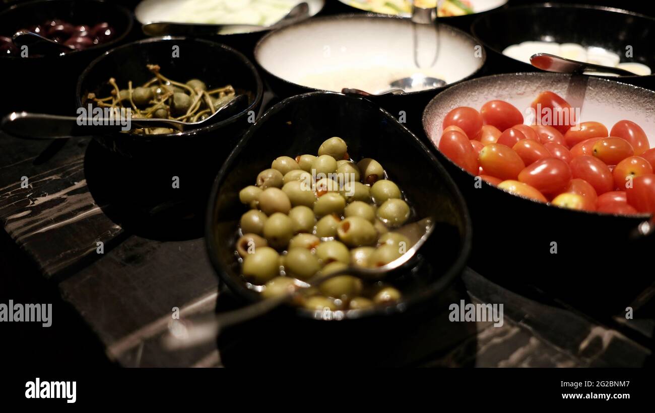 Gourmet Food presentations at a five star buffet Rain Tree Cafe The ...