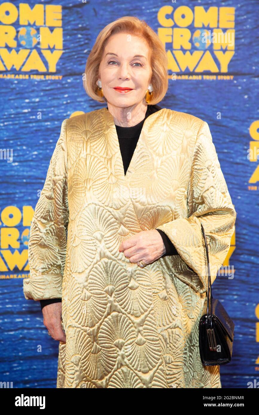 Ita buttrose hi-res stock photography and images - Alamy