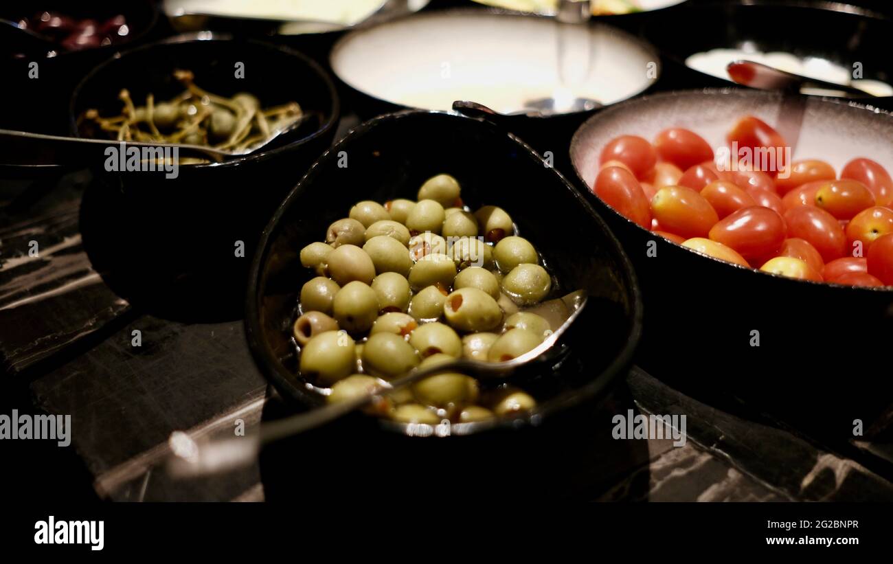 Gourmet Food presentations at a five star buffet Rain Tree Cafe The ...