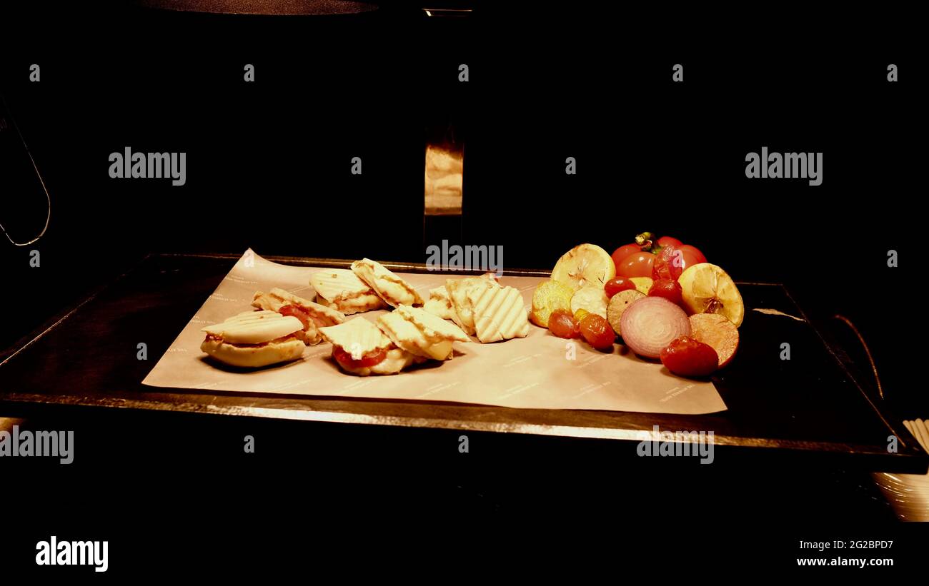 Bangkok hotel food presentation hi-res stock photography and images - Alamy