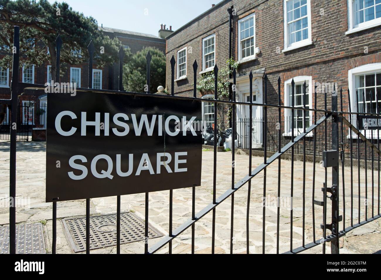 entry gate with name sign at chiswick square, chiswick, london, england ... entry gate with name sign at chiswick square, chiswick, london, england ...