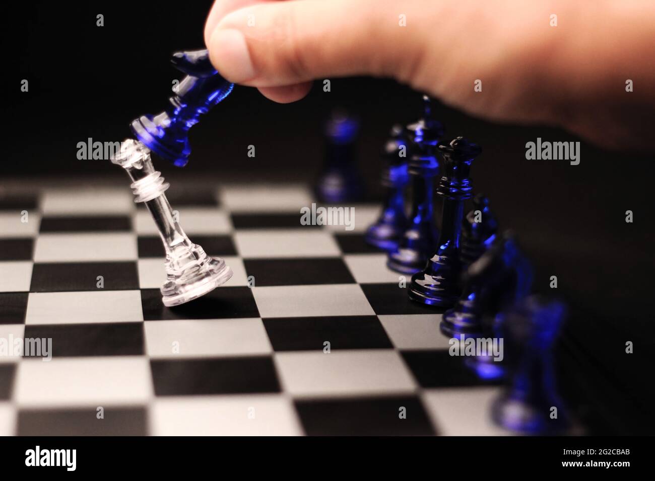 Business success concept chess hi-res stock photography and images - Alamy
