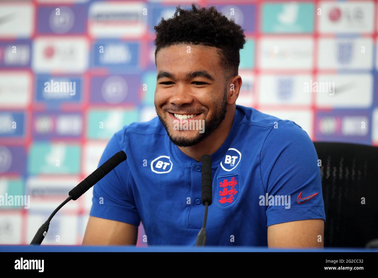 Reece james press conference hi-res stock photography and images - Alamy